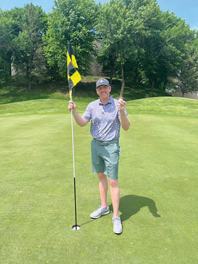Metzen records hole in one | News, Sports, Jobs - The Journal